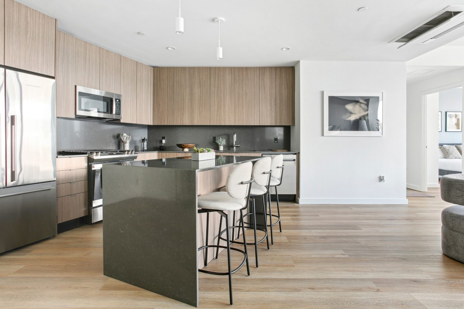 Features | New Rochelle Luxury Apartments | Two Clinton Park